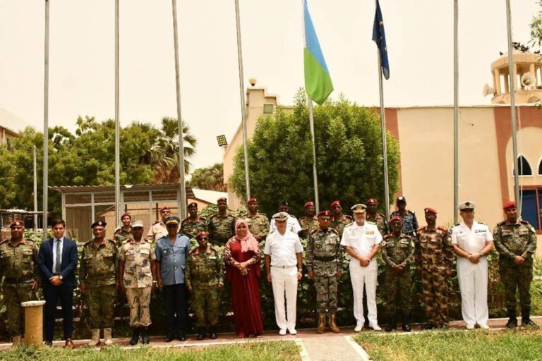 LE GÉNÉRAL ZAKARIA CHEIKH IBRAHIM À L’HONNEUR - Maritimafrica